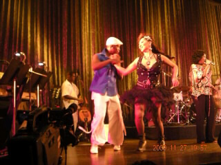 FREDY CLAN ワークショップ: Mi Barrio…Una Palabra